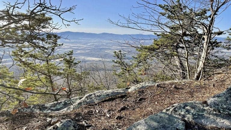 Kennedy Peak: Hike to 360-Degree Views Near Luray, Virginia