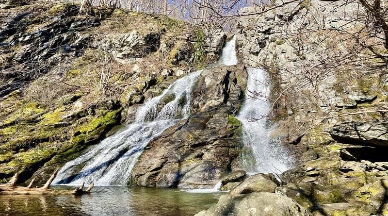 South River Falls: Hike to the Third Tallest Waterfall at Shenandoah ...