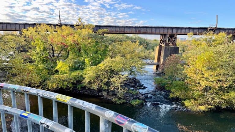 Richmond Canal Walk: A Mural-Filled Urban Hike Richmond Canal Walk: A Mural-Filled Urban Hike